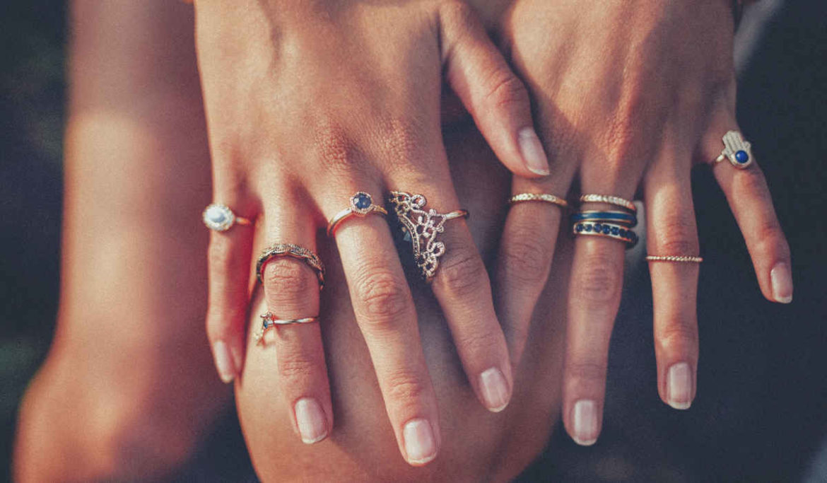 Which diamonds suit your hand shape | Fabulously